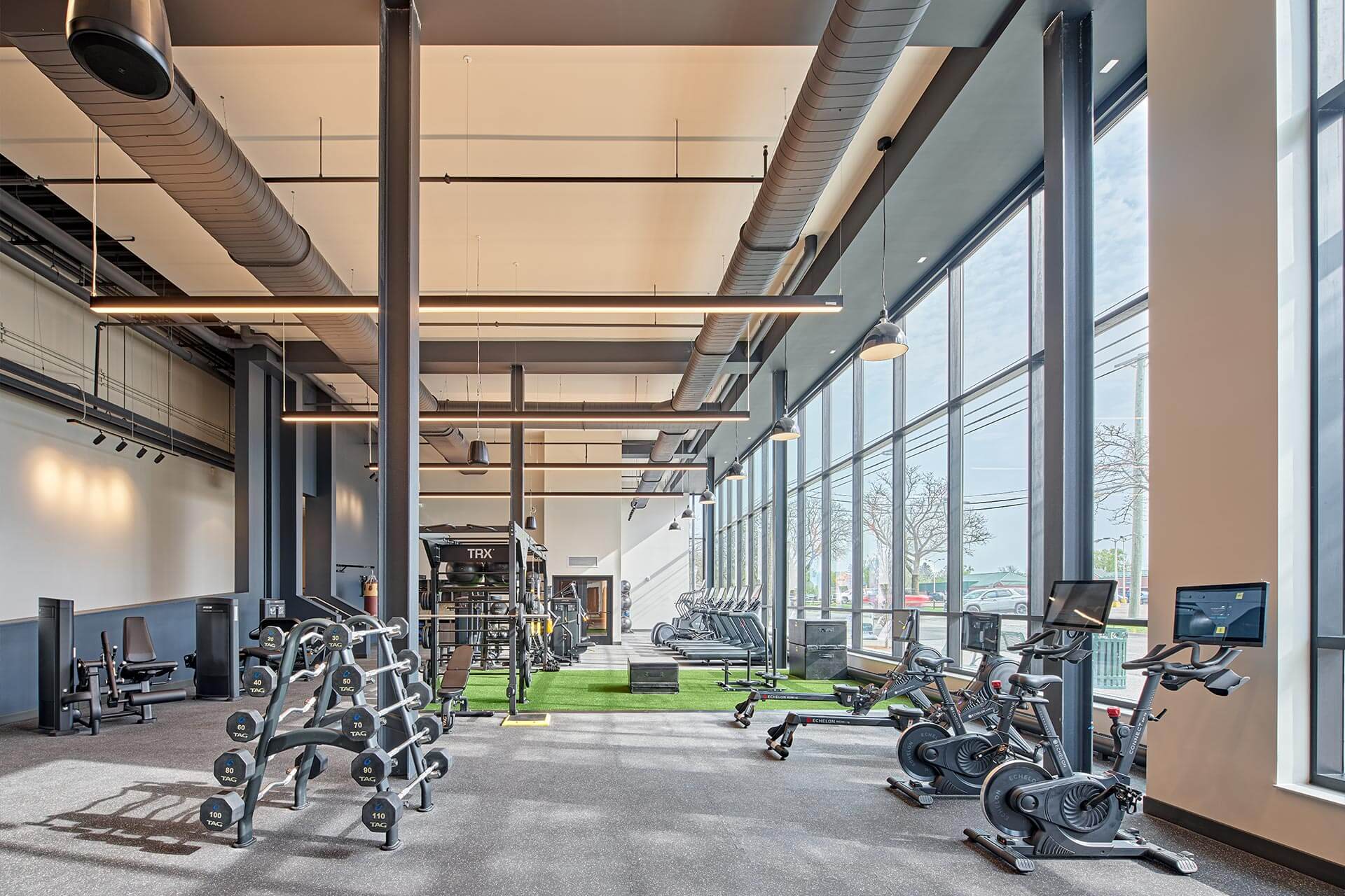 Luxury Apartments in Detroit - Birmingham Pointe Apartments